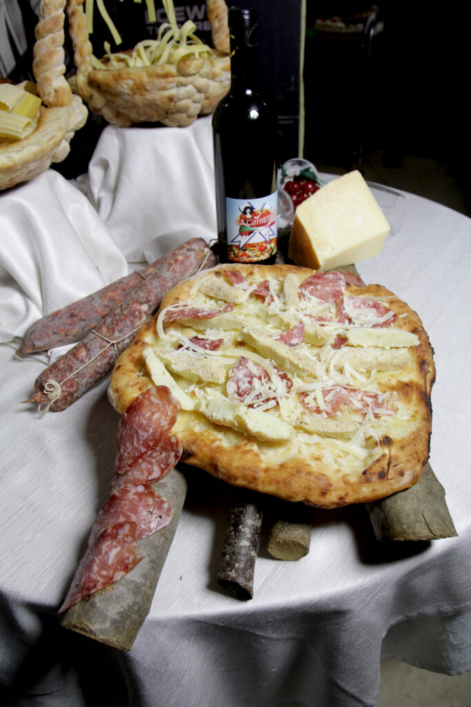 PIZZA GIULIA – Visita il nostro menù Completo